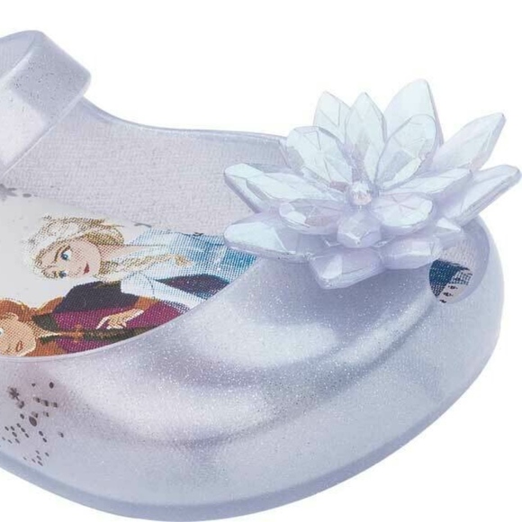 Mini Melissa | Shoes | Mini Melissa Ultragirl Frozen Flat Pearl White ...